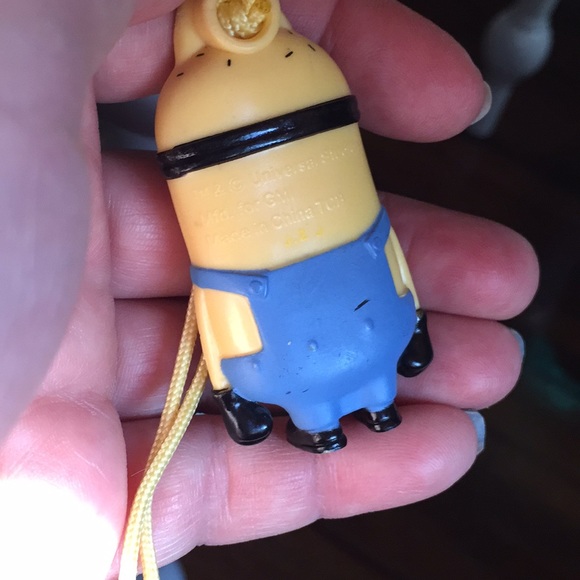 Universal | Accessories | Despicable Me 2 General Mills Bill Minion ...